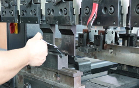Top-Quality Sheet Metal Fabrication Services - GOING RAPID